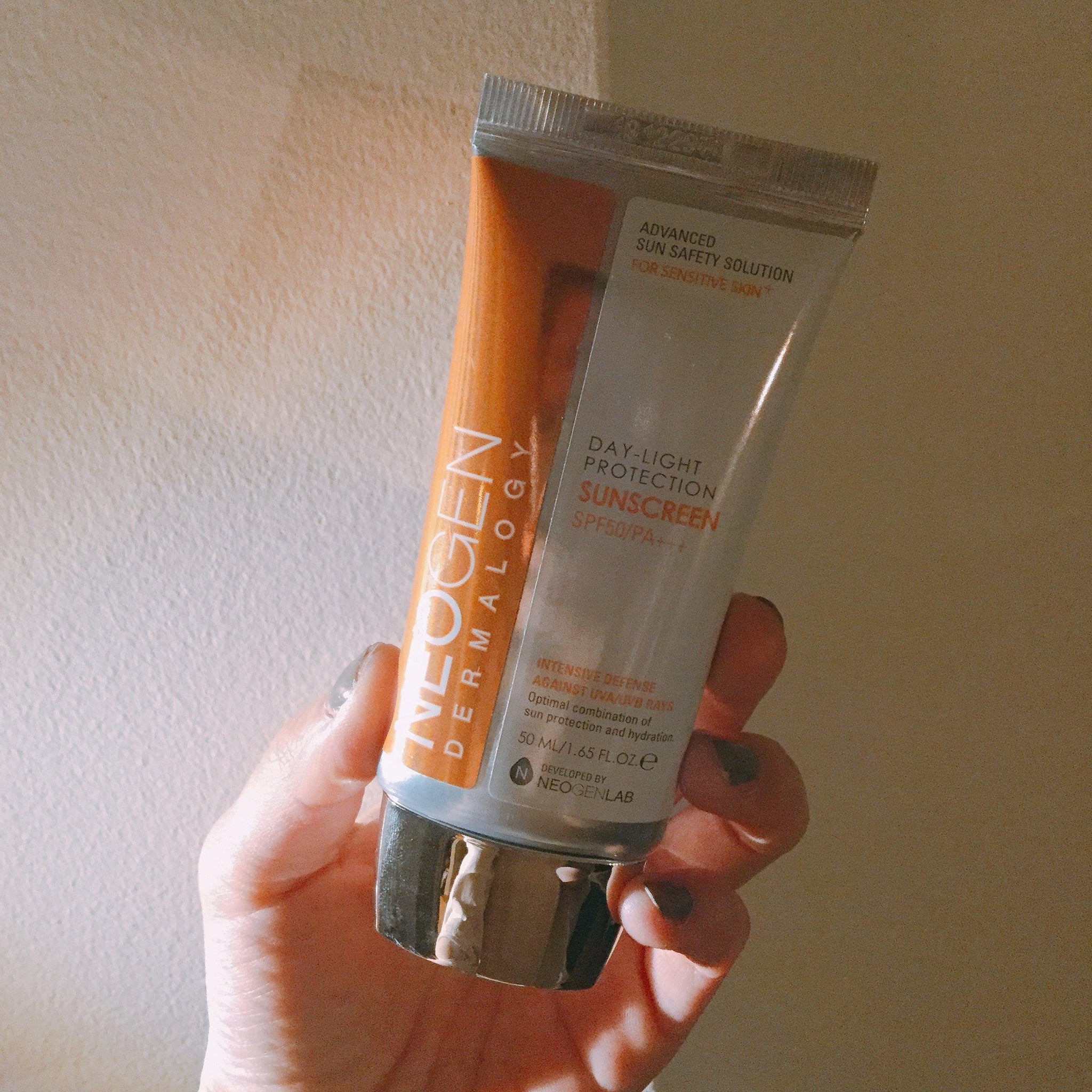 NEO I SPOTLIGHT - The sunscreen that fits every skin type